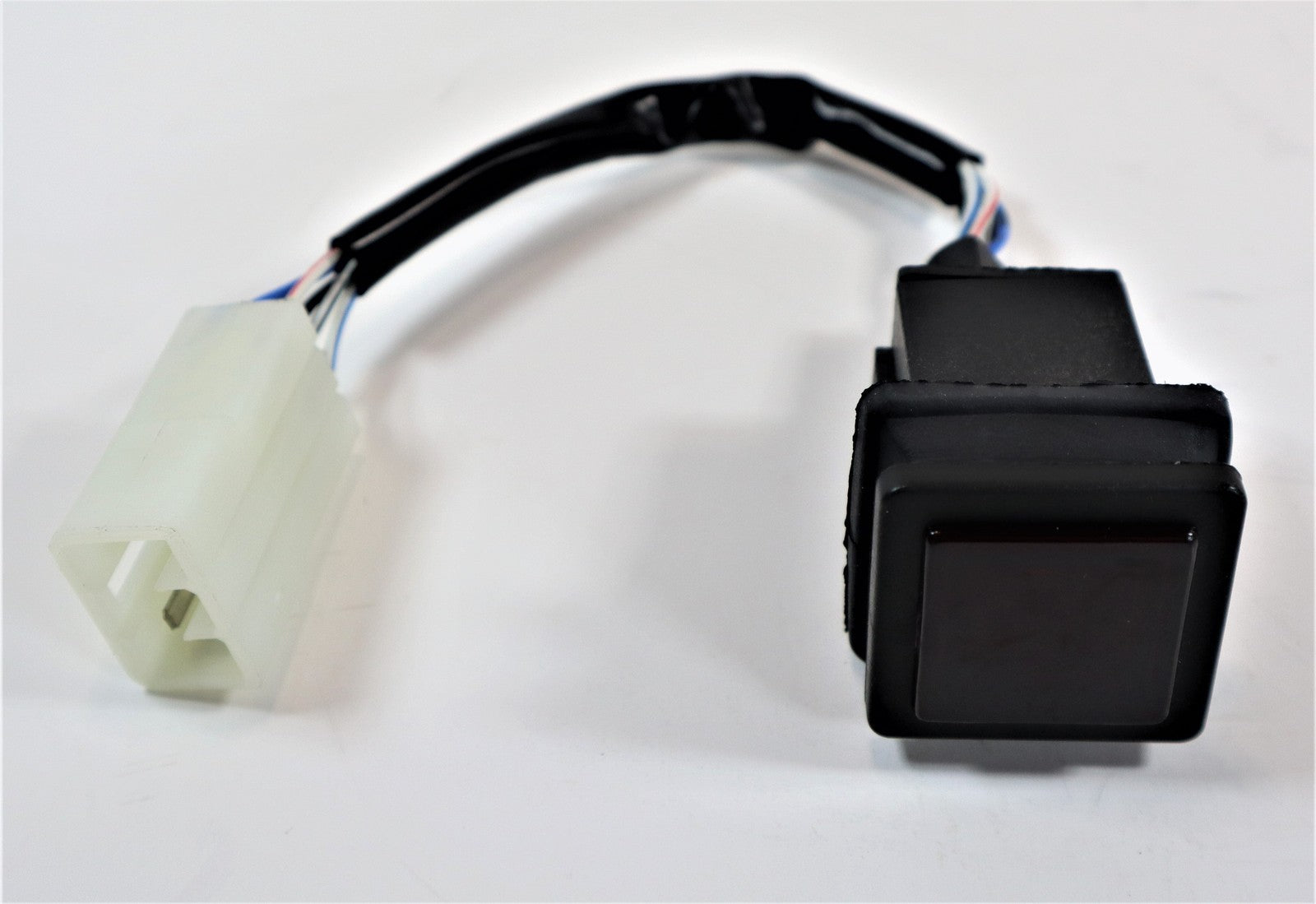 GENUINE PTO Dash Mount Switch Assy for Mahindra 6110 Gear Cabin – WHD Parts